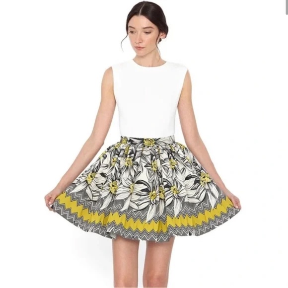 Alice + Olivia | Skirts | Alice Olivia Tania Jacquard Pleated Pouf ...